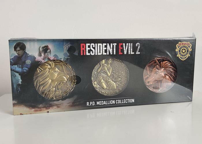 Resident Evil Medallion Set – Fun Flies Ltd